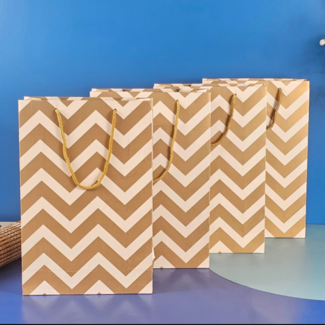 Medium Golden Gift Paper Bags for Return Gifts Carry Bags for Gifting ...